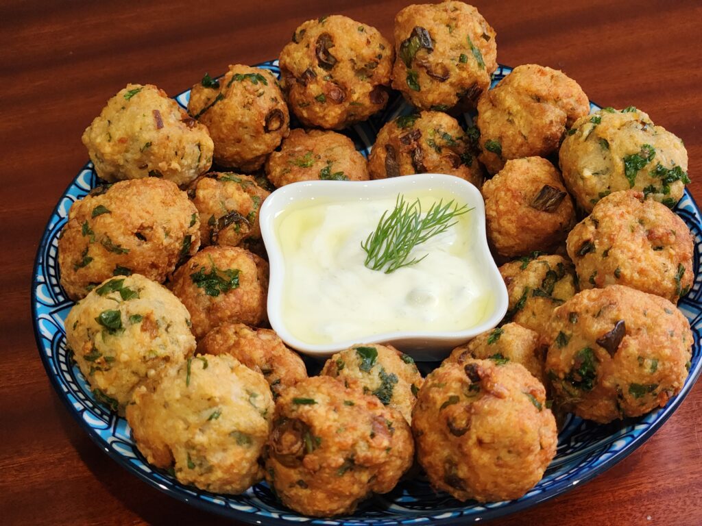 Mini Chicken Meatballs - Rosa